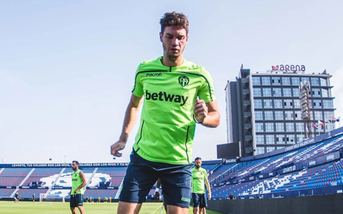 Parte médico oficial de Vukcevic y periodo estimado de baja - FútbolFantasy