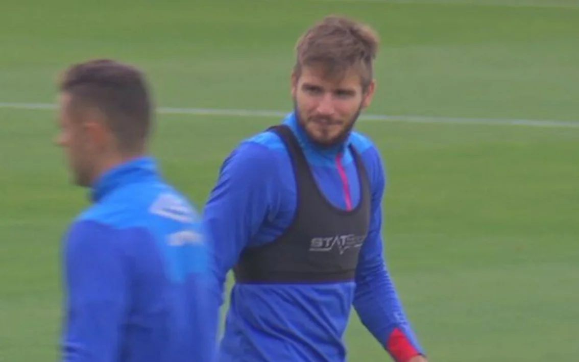 Portu completa parte de la sesión con el grupo y Stuani sigue al margen ...