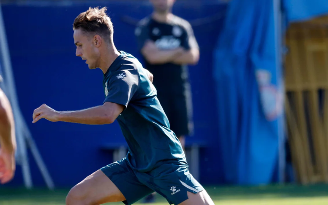 Dani Gómez, novedad en una sesión sin Pol Lozano, Raúl de Tomás ...