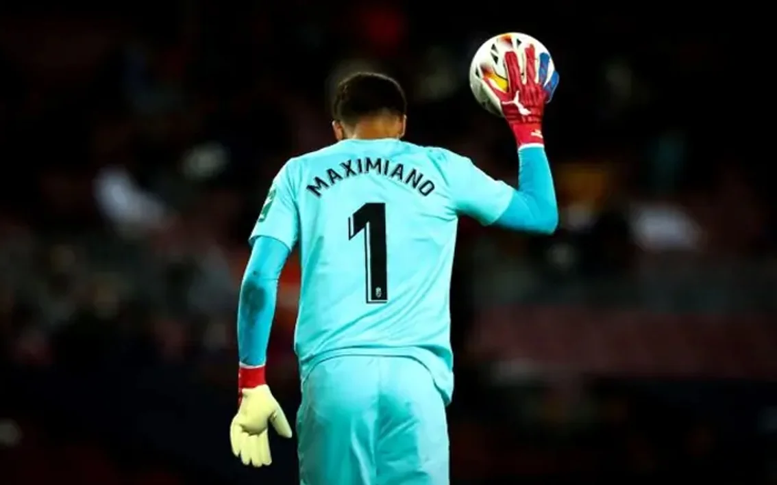 El Almería cierra los últimos flecos del fichaje de Luis Maximiano ...