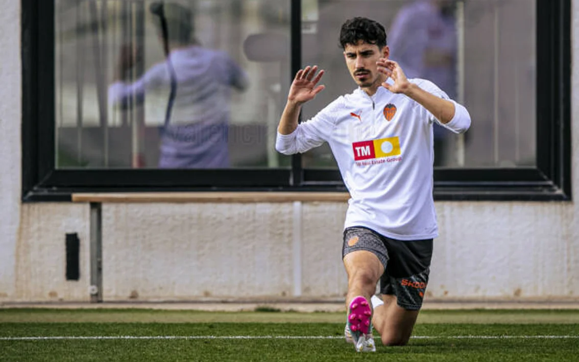 André Almeida vuelve al grupo tras superar la gastroenteritis, pero se ...