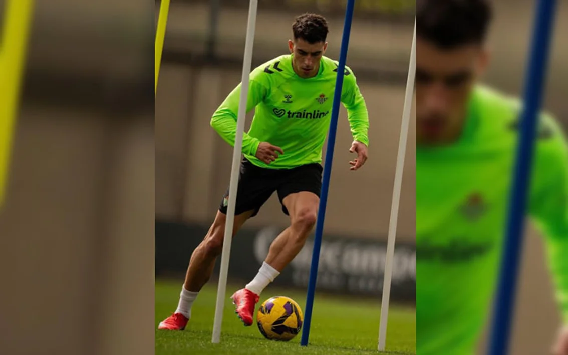 Marc Roca ya toca balón y entra en la recta final de su proceso de ...