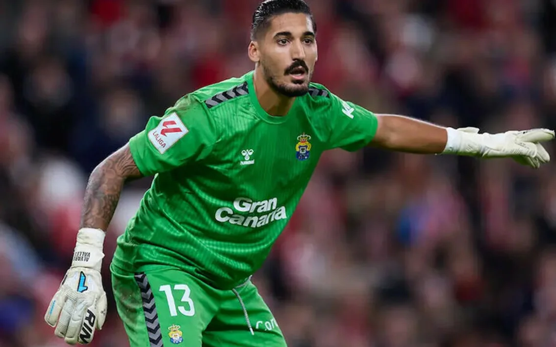 Álvaro Valles firma su contrato y el fichaje de oficializará en breve ...