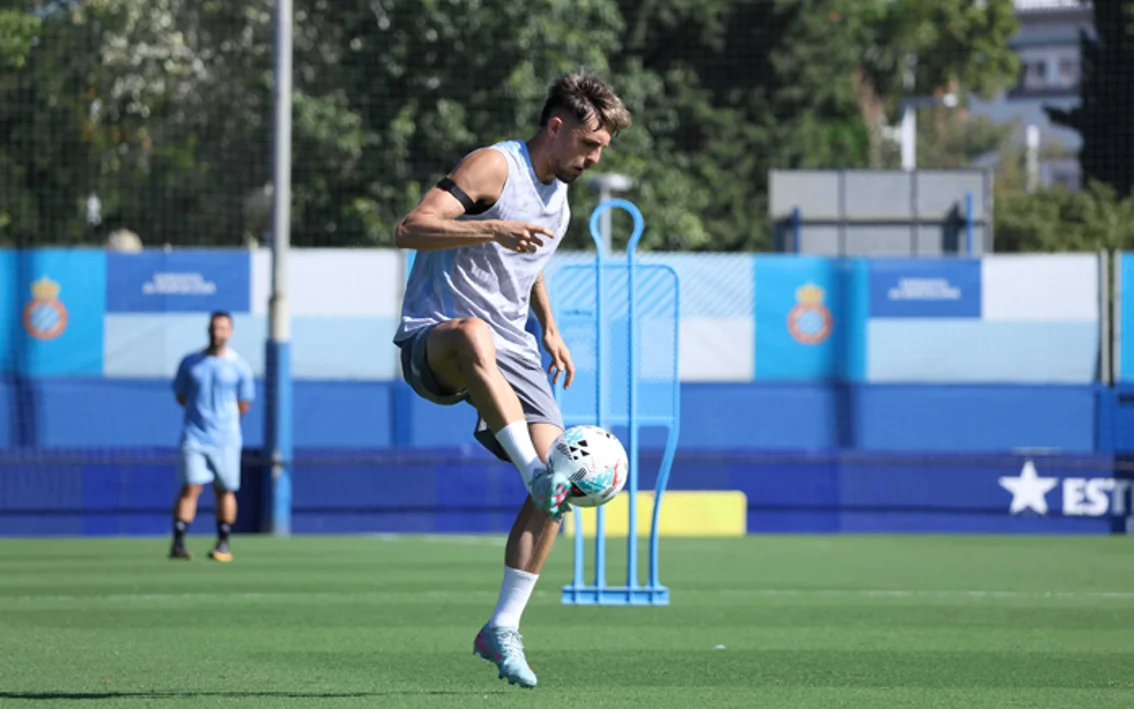 Javi Hernández, única baja del Espanyol en la primera sesión de la ...