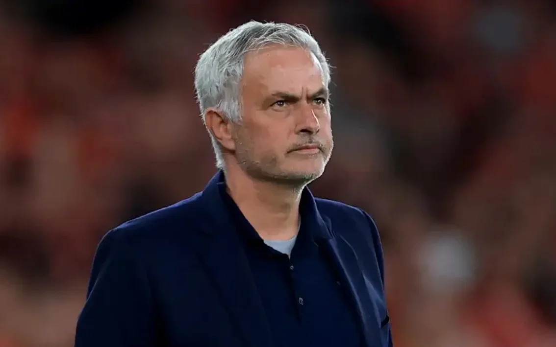 El Real Madrid hace oficial la contratación de José Mourinho ...