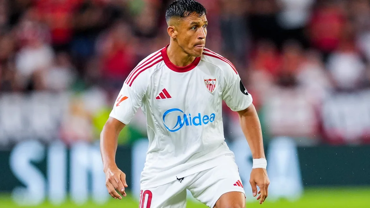 El Sevilla negocia con Alexis Sánchez su renovación - FútbolFantasy