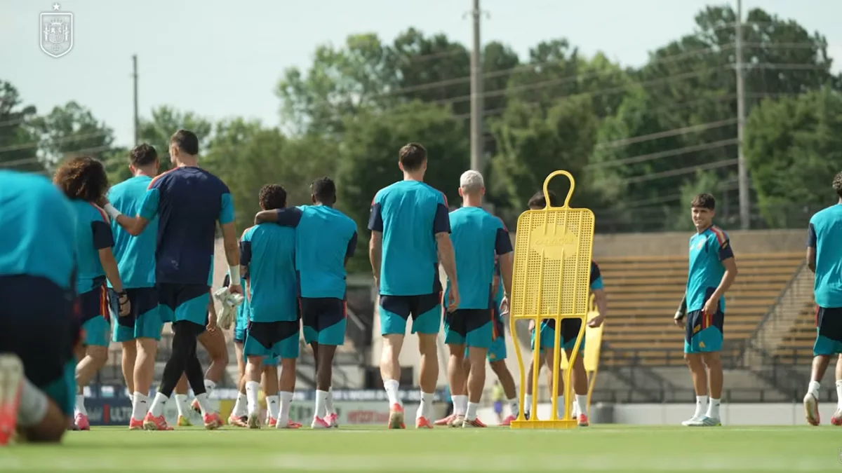 España completa el entrenamiento previo con todos disponibles ...